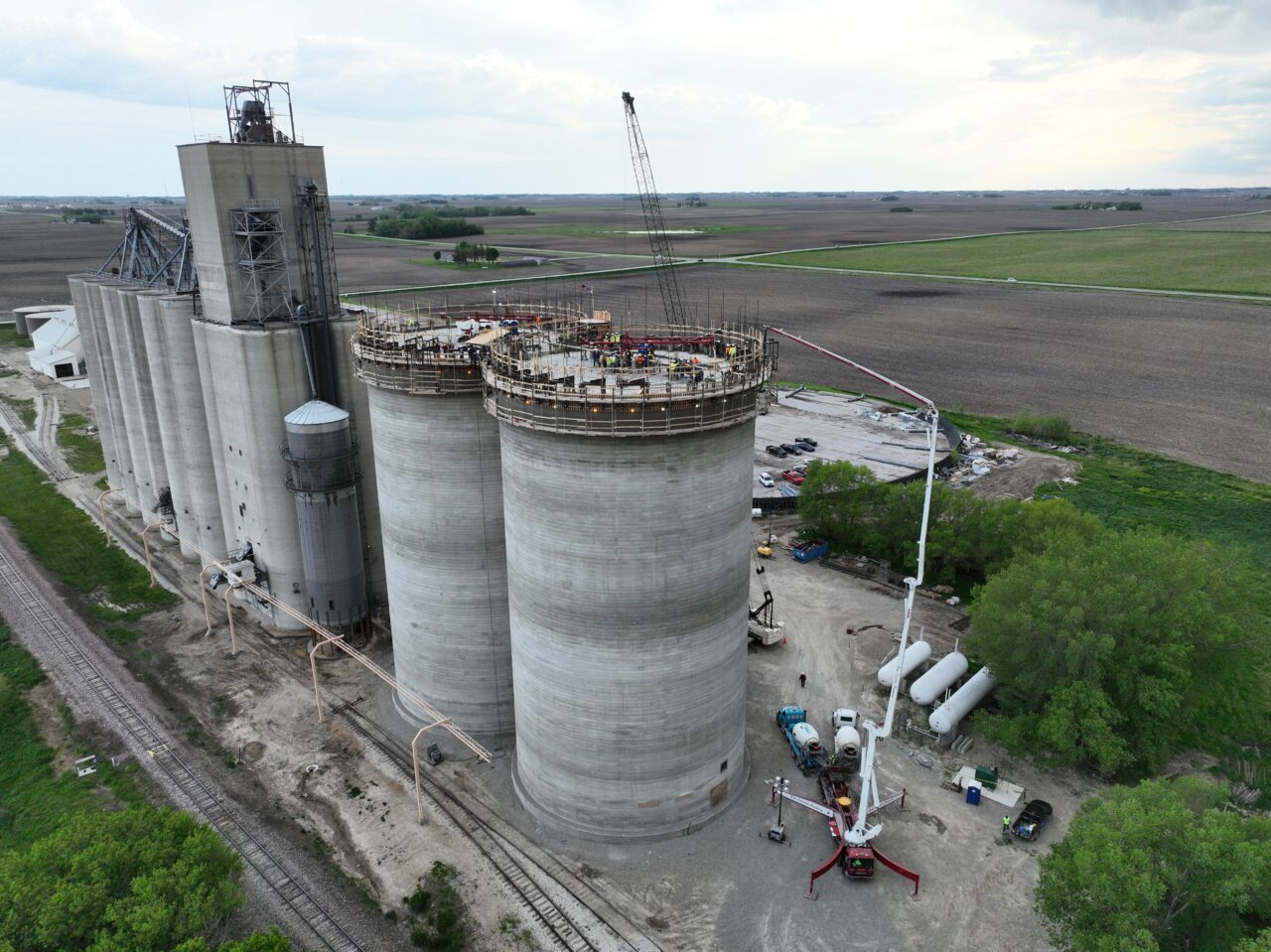 Stateline Cooperative Grain Elevator Project - Cemstone